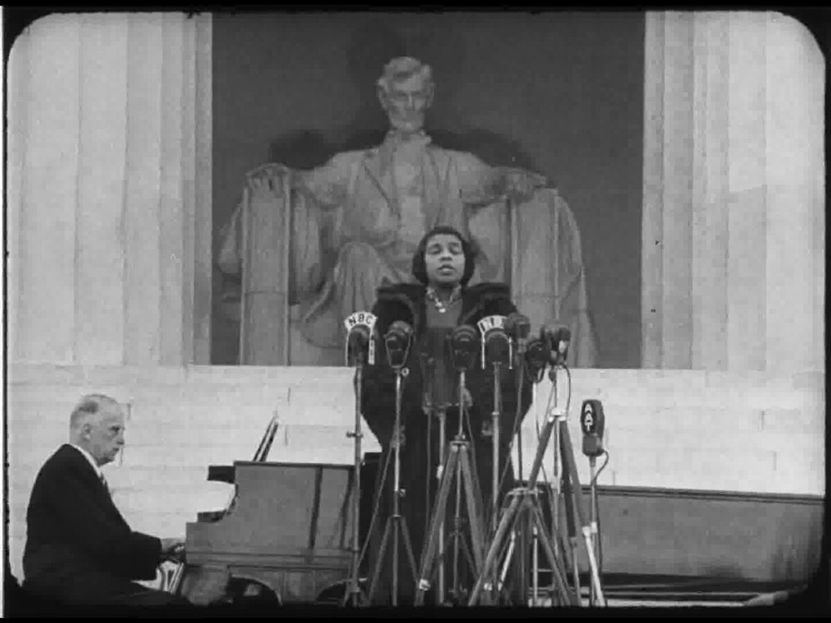 #756) Marian Anderson: The Lincoln Memorial Concert (1939) – The Horse ...